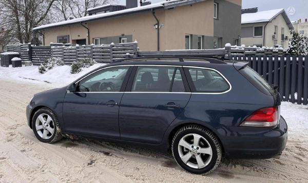 Zils Volkswagen Golf 2009 Viļņa, ar dzinēja tilpumu 1.97 L un nobraukumu 344 tūkst. km par 3300 €, foto 4 vietnē AUTOMOTO.COM.LV