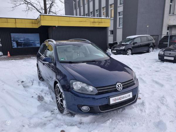 Blue Volkswagen Golf 2009 in Kaunas, with an engine capacity of 2.00 L and mileage of 320 thousand km for 2800 €, photo 1 on AUTOMOTO.COM.LV