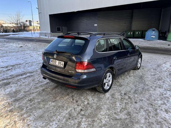 Zils Volkswagen Golf 2009 Viļņa, ar dzinēja tilpumu 2.00 L un nobraukumu 343 tūkst. km par 3500 €, foto 6 vietnē AUTOMOTO.COM.LV