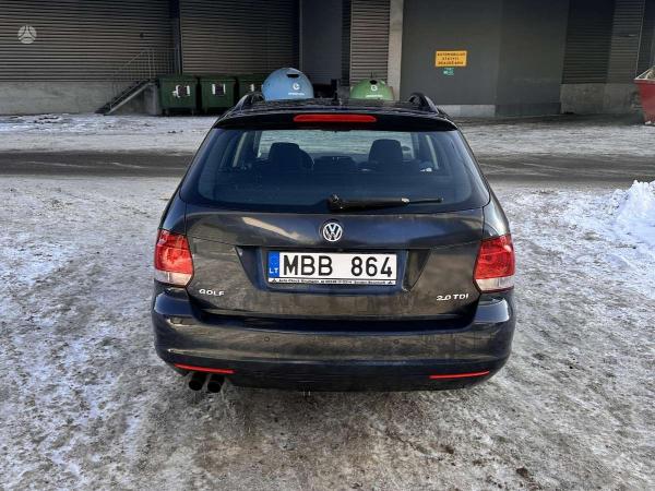 Zils Volkswagen Golf 2009 Viļņa, ar dzinēja tilpumu 2.00 L un nobraukumu 343 tūkst. km par 3500 €, foto 7 vietnē AUTOMOTO.COM.LV