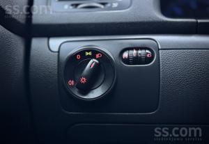 Zils Volkswagen Golf 2009 Jelgava, ar dzinēja tilpumu 1.90 L un nobraukumu 0 tūkst. km par 3850 €, foto 18 vietnē AUTOMOTO.COM.LV