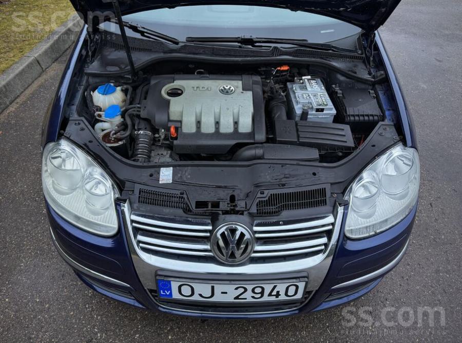 Zils Volkswagen Golf 2009 Jelgava, ar dzinēja tilpumu 1.90 L un nobraukumu 0 tūkst. km par 3850 €, foto 19 vietnē AUTOMOTO.COM.LV