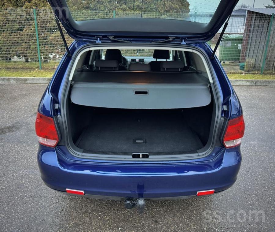 Zils Volkswagen Golf 2009 Jelgava, ar dzinēja tilpumu 1.90 L un nobraukumu 0 tūkst. km par 3850 €, foto 20 vietnē AUTOMOTO.COM.LV