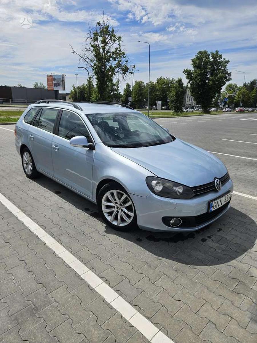 Zils Volkswagen Golf 2009 Kauņa, ar dzinēja tilpumu 1.97 L un nobraukumu 395 tūkst. km par 2600 €, foto 1 vietnē AUTOMOTO.COM.LV