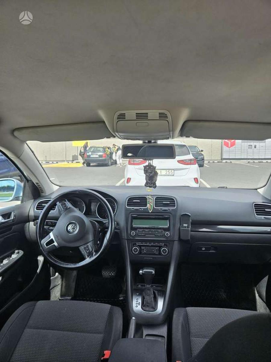 Zils Volkswagen Golf 2009 Kauņa, ar dzinēja tilpumu 1.97 L un nobraukumu 395 tūkst. km par 2600 €, foto 8 vietnē AUTOMOTO.COM.LV