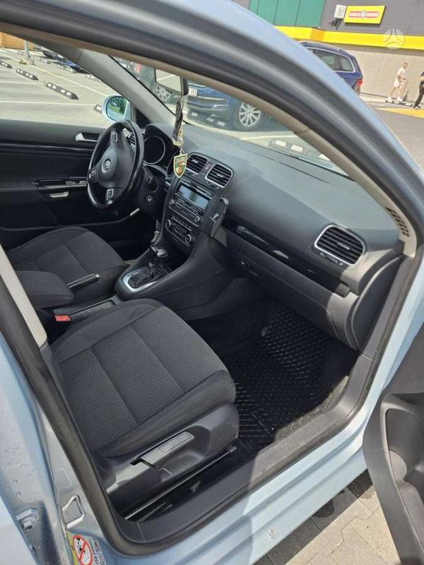 Zils Volkswagen Golf 2009 Kauņa, ar dzinēja tilpumu 1.97 L un nobraukumu 395 tūkst. km par 2600 €, foto 8 vietnē AUTOMOTO.COM.LV