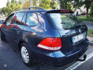 Zils Volkswagen Golf 2009 Viļņa, ar dzinēja tilpumu 1.90 L un nobraukumu 315 tūkst. km par 2850 €, foto  vietnē AUTOMOTO.COM.LV