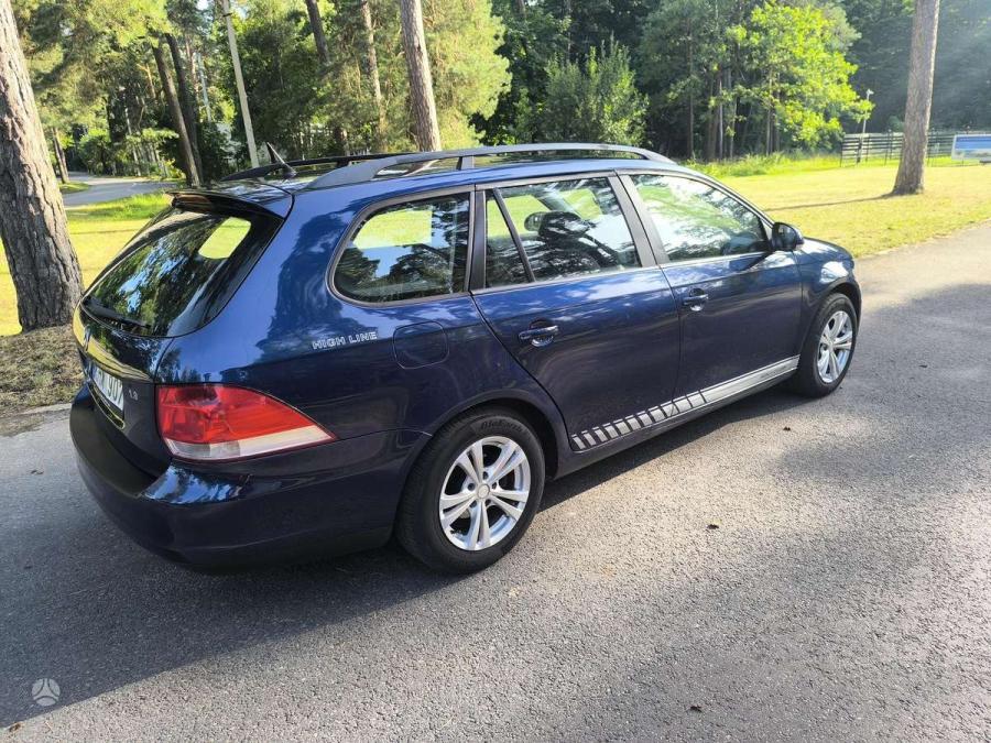 Blue Volkswagen Golf 2009 in Kaunas, with an engine capacity of 1.90 L and mileage of 221 thousand km for 2400 €, photo 9 on AUTOMOTO.COM.LV