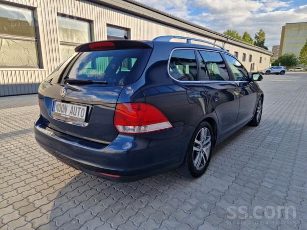 Blue Volkswagen Golf 2009 in Liepaja, with an engine capacity of 1.40 L and mileage of 243 thousand km for 3990 €, photo 4 on AUTOMOTO.COM.LV