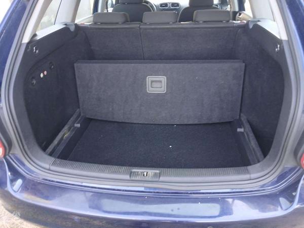Zils Volkswagen Golf 2009 Panevēža, ar dzinēja tilpumu 1.60 L un nobraukumu 248 tūkst. km par 3000 €, foto 5 vietnē AUTOMOTO.COM.LV