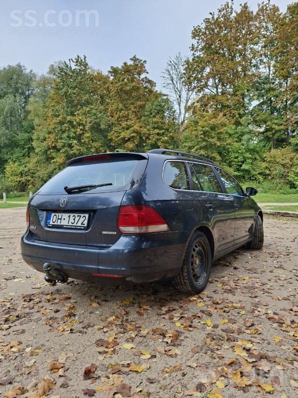 Zils Volkswagen Golf 2009 Rīga, ar dzinēja tilpumu 1.90 L un nobraukumu 390 tūkst. km par 2100 €, foto 11 vietnē AUTOMOTO.COM.LV
