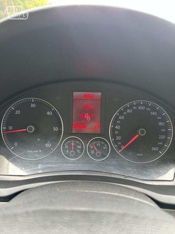 Volkswagen Golf 2009 Mažeikiai vietnē Zils Volkswagen Golf 2009 Mažeikiai, ar dzinēja tilpumu 1.90 L un nobraukumu 326 tūkst. km par 3100 €, foto 11 vietnē AUTOMOTO.COM.LV