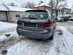 Blue Volkswagen Golf 2010 in Vilkaviskis, with an engine capacity of 1.60 L and mileage of 247 thousand km for 5000 €, photo 8 on AUTOMOTO.COM.LV