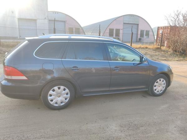 Zils Volkswagen Golf 2010 Viļņa, ar dzinēja tilpumu 1.60 L un nobraukumu 215 tūkst. km par 3499 €, foto 8 vietnē AUTOMOTO.COM.LV