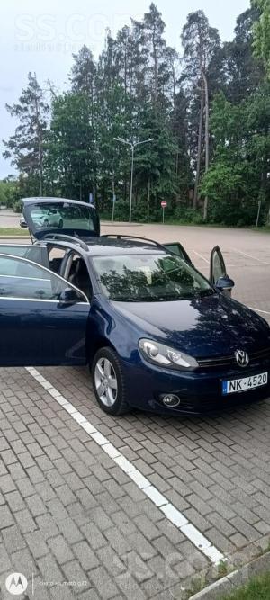 Blue Volkswagen Golf 2010 in Jurmala, with an engine capacity of 2.00 L and mileage of 195 thousand km for 4700 €, photo 4 on AUTOMOTO.COM.LV