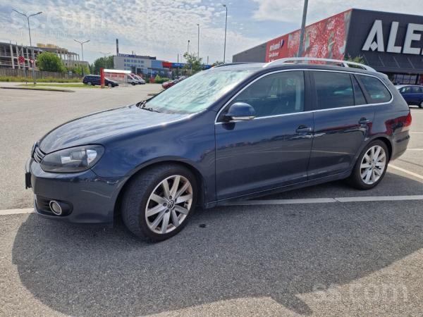Zils Volkswagen Golf 2010 Rīga, ar dzinēja tilpumu 2.00 L un nobraukumu 257 tūkst. km par 4500 €, foto 3 vietnē AUTOMOTO.COM.LV