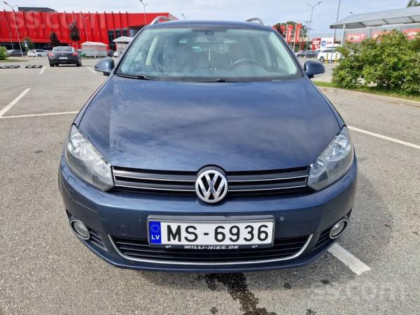 Zils Volkswagen Golf 2010 Rīga, ar dzinēja tilpumu 2.00 L un nobraukumu 257 tūkst. km par 4500 €, foto 8 vietnē AUTOMOTO.COM.LV