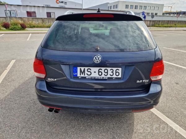 Zils Volkswagen Golf 2010 Rīga, ar dzinēja tilpumu 2.00 L un nobraukumu 257 tūkst. km par 4500 €, foto 9 vietnē AUTOMOTO.COM.LV