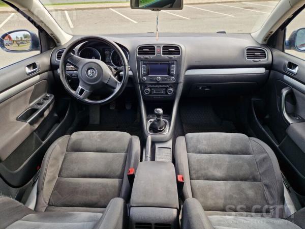 Zils Volkswagen Golf 2010 Rīga, ar dzinēja tilpumu 2.00 L un nobraukumu 257 tūkst. km par 4500 €, foto 10 vietnē AUTOMOTO.COM.LV
