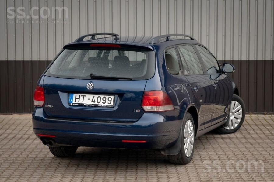 Blue Volkswagen Golf 2011 in Talsi, with an engine capacity of 1.40 L and mileage of 243 thousand km for 3290 €, photo 7 on AUTOMOTO.COM.LV