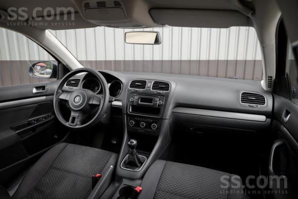 Zils Volkswagen Golf 2011 Talsi, ar dzinēja tilpumu 1.40 L un nobraukumu 243 tūkst. km par 3290 €, foto 8 vietnē AUTOMOTO.COM.LV
