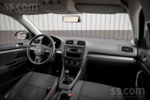 Blue Volkswagen Golf 2011 in Talsi, with an engine capacity of 1.40 L and mileage of 243 thousand km for 3290 €, photo 8 on AUTOMOTO.COM.LV