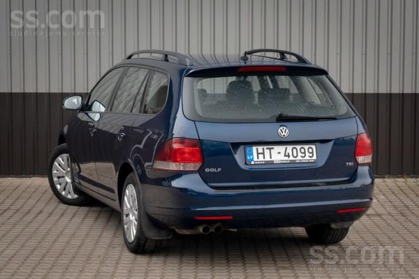 Blue Volkswagen Golf 2011 in Talsi, with an engine capacity of 1.40 L and mileage of 243 thousand km for 3290 €, photo 4 on AUTOMOTO.COM.LV