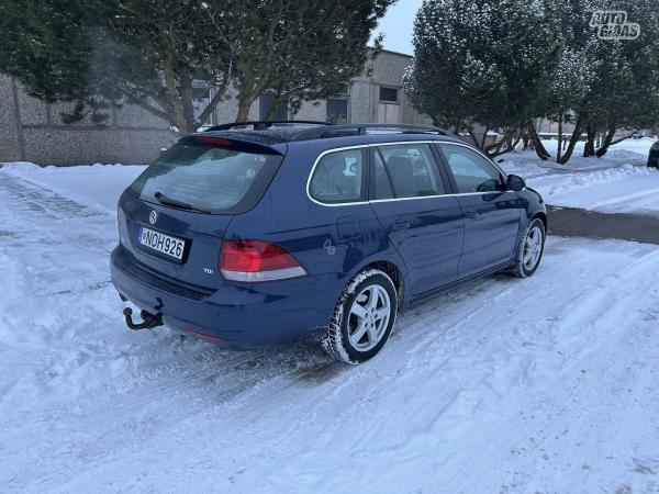 Blue Volkswagen Golf 2011 in Siauliai, with an engine capacity of 1.60 L and mileage of 319 thousand km for 3100 €, photo 7 on AUTOMOTO.COM.LV