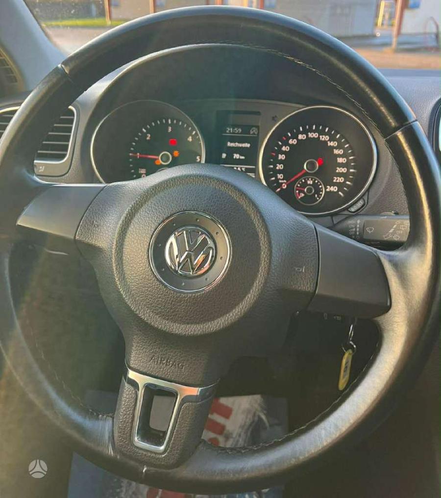 Zils Volkswagen Golf 2011 Kretinga, ar dzinēja tilpumu 1.60 L un nobraukumu 335 tūkst. km par 2999 €, foto 14 vietnē AUTOMOTO.COM.LV
