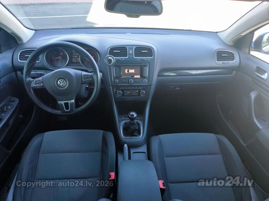 Zils Volkswagen Golf 2011 Tallina, ar dzinēja tilpumu 2.00 L un nobraukumu 312 tūkst. km par 1 €, foto 5 vietnē AUTOMOTO.COM.LV