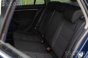 Zils Volkswagen Golf 2011 Rīga, ar dzinēja tilpumu 1.60 L un nobraukumu 335 tūkst. km par 4790 €, foto 11 vietnē AUTOMOTO.COM.LV