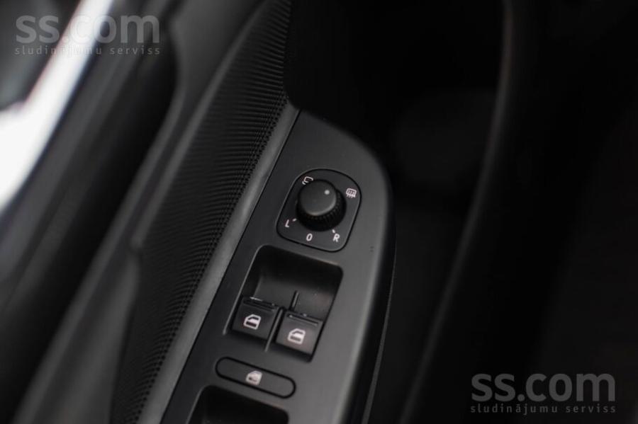 Zils Volkswagen Golf 2011 Rīga, ar dzinēja tilpumu 1.60 L un nobraukumu 335 tūkst. km par 4790 €, foto 15 vietnē AUTOMOTO.COM.LV