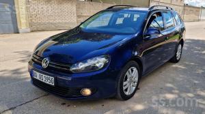 Blue Volkswagen Golf 2011 in Daugavpils, with an engine capacity of 1.60 L and mileage of 305 thousand km for 3450 €, photo 3 on AUTOMOTO.COM.LV