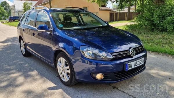 Blue Volkswagen Golf 2011 in Daugavpils, with an engine capacity of 1.60 L and mileage of 305 thousand km for 3450 €, photo 3 on AUTOMOTO.COM.LV