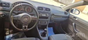 Blue Volkswagen Golf 2011 in Daugavpils, with an engine capacity of 1.60 L and mileage of 305 thousand km for 3450 €, photo 13 on AUTOMOTO.COM.LV