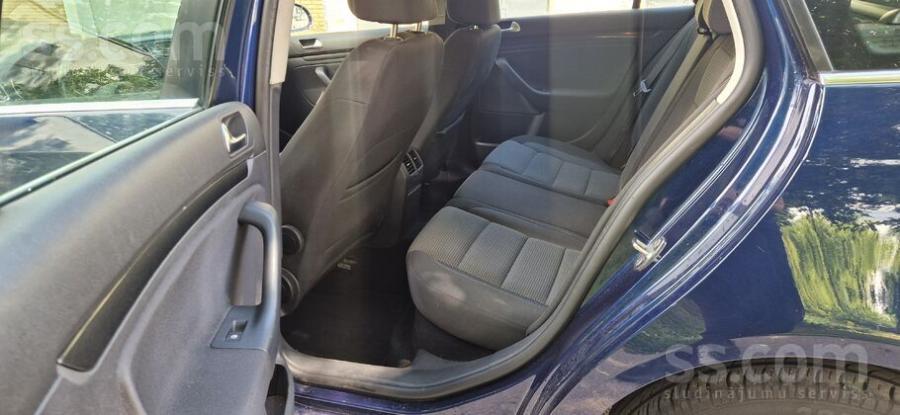 Blue Volkswagen Golf 2011 in Daugavpils, with an engine capacity of 1.60 L and mileage of 305 thousand km for 3450 €, photo 17 on AUTOMOTO.COM.LV
