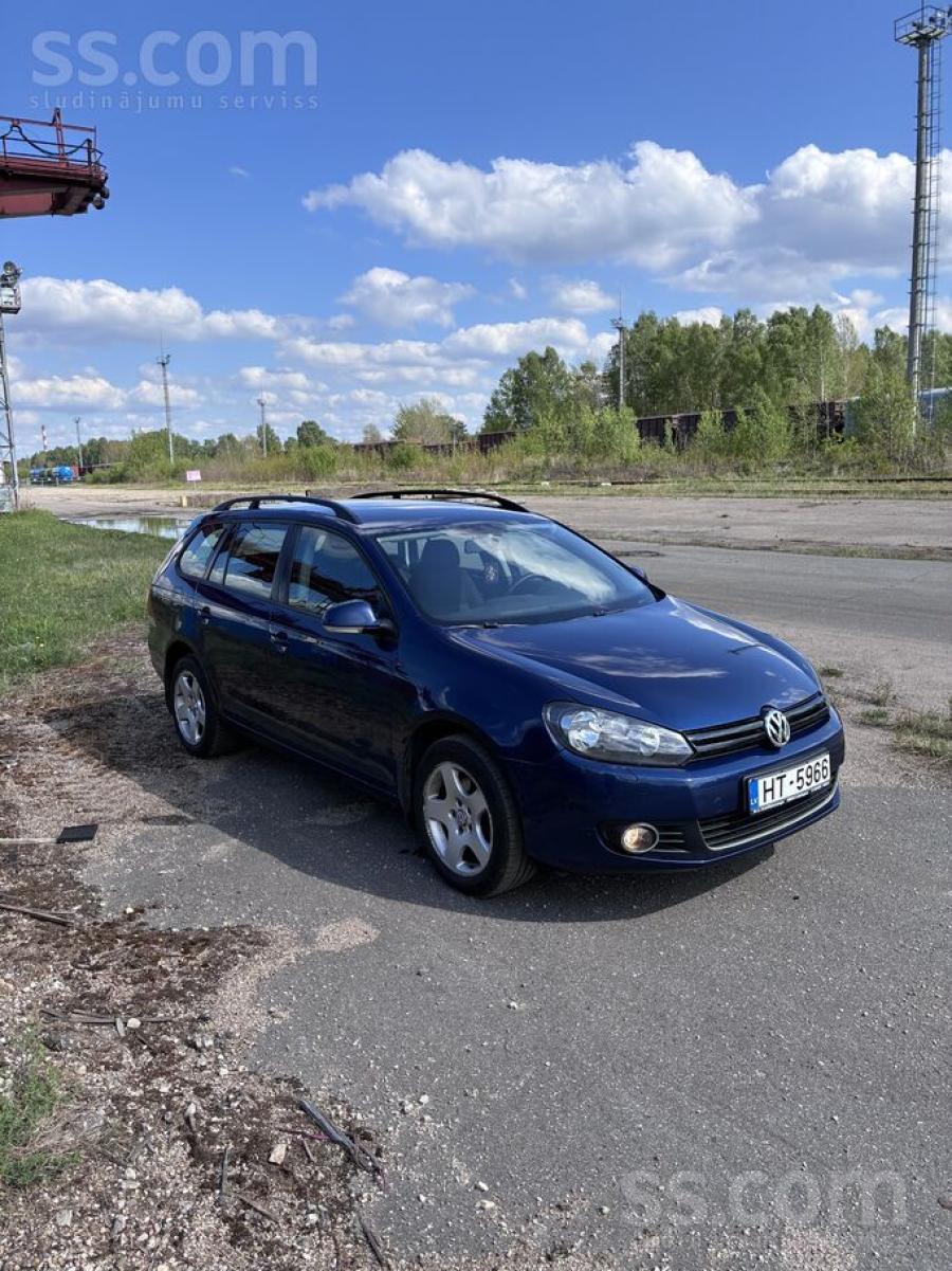 Blue Volkswagen Golf 2011 in Riga, with an engine capacity of 1.40 L and mileage of 395 thousand km for 1800 €, photo 1 on AUTOMOTO.COM.LV