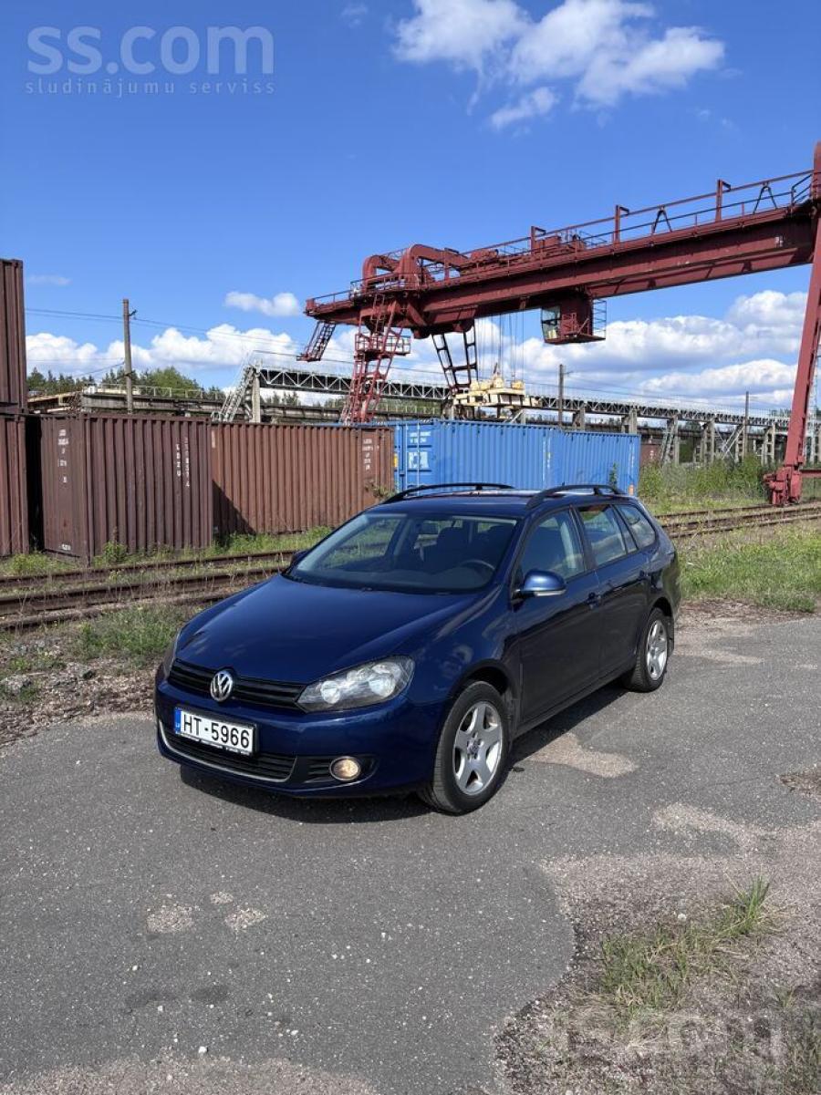Blue Volkswagen Golf 2011 in Riga, with an engine capacity of 1.40 L and mileage of 395 thousand km for 1800 €, photo 3 on AUTOMOTO.COM.LV