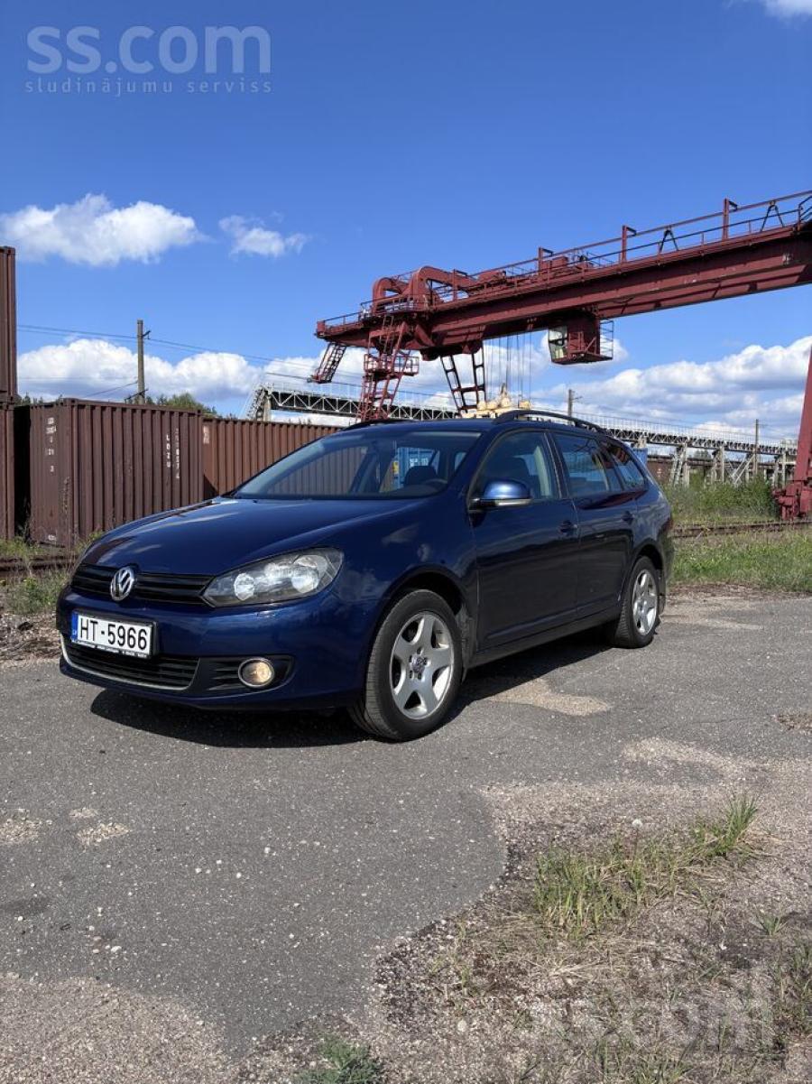 Blue Volkswagen Golf 2011 in Riga, with an engine capacity of 1.40 L and mileage of 395 thousand km for 1800 €, photo 7 on AUTOMOTO.COM.LV