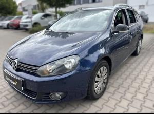 Blue Volkswagen Golf 2011 in Grobiņa, with an engine capacity of 1.60 L and mileage of 288 thousand km for 3800 €, photo  on AUTOMOTO.COM.LV