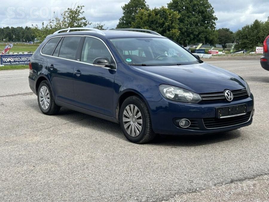 Zils Volkswagen Golf 2011 Liepāja, ar dzinēja tilpumu 1.60 L un nobraukumu 288 tūkst. km par 3950 €, foto 4 vietnē AUTOMOTO.COM.LV