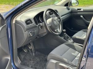 Zils Volkswagen Golf 2011 Liepāja, ar dzinēja tilpumu 1.60 L un nobraukumu 288 tūkst. km par 3950 €, foto 9 vietnē AUTOMOTO.COM.LV