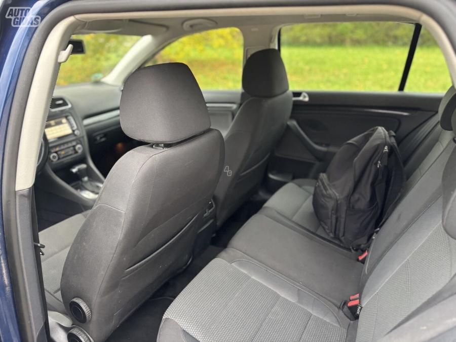 Zils Volkswagen Golf 2011 Utena, ar dzinēja tilpumu 1.60 L un nobraukumu 246 tūkst. km par 3199 €, foto 12 vietnē AUTOMOTO.COM.LV