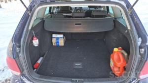 Zils Volkswagen Golf 2012 Jēkabpils, ar dzinēja tilpumu 1.60 L un nobraukumu 279 tūkst. km par 2200 €, foto 10 vietnē AUTOMOTO.COM.LV