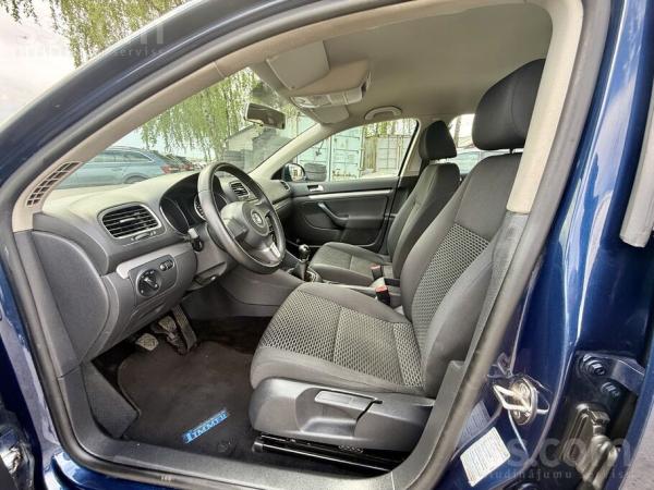 Zils Volkswagen Golf 2012 Rīga, ar dzinēja tilpumu 1.60 L un nobraukumu 0 tūkst. km par 4650 €, foto 7 vietnē AUTOMOTO.COM.LV