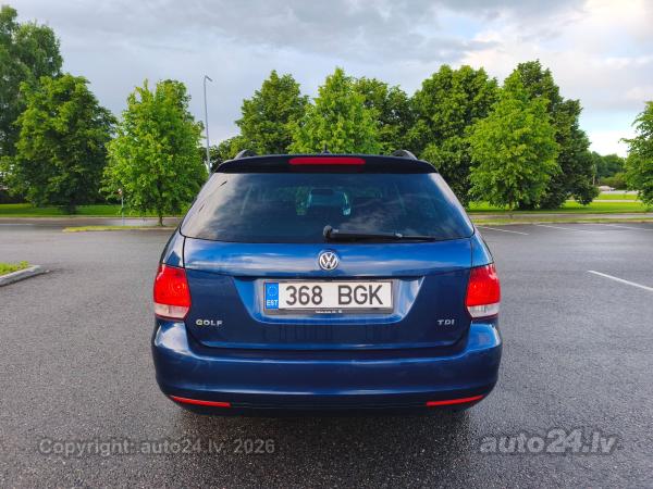 Blue Volkswagen Golf 2012 in Tartu, with an engine capacity of 1.60 L and mileage of 229 thousand km for 2700 €, photo 6 on AUTOMOTO.COM.LV