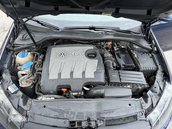 Blue Volkswagen Golf 2012 in Tallinn, with an engine capacity of 0.00 L and mileage of 0 thousand km for 3300 €, photo 9 on AUTOMOTO.COM.LV