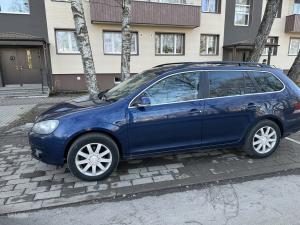 Zils Volkswagen Golf 2012 Tallina, ar dzinēja tilpumu 1.60 L un nobraukumu 240 tūkst. km par 5000 €, foto 15 vietnē AUTOMOTO.COM.LV