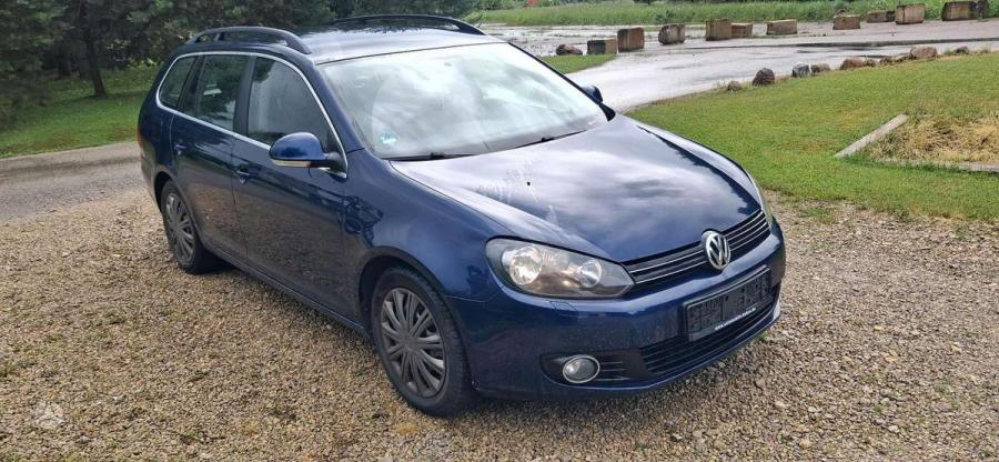 Blue Volkswagen Golf 2012 in Pasvalys, with an engine capacity of 1.60 L and mileage of 204 thousand km for 2950 €, photo 1 on AUTOMOTO.COM.LV