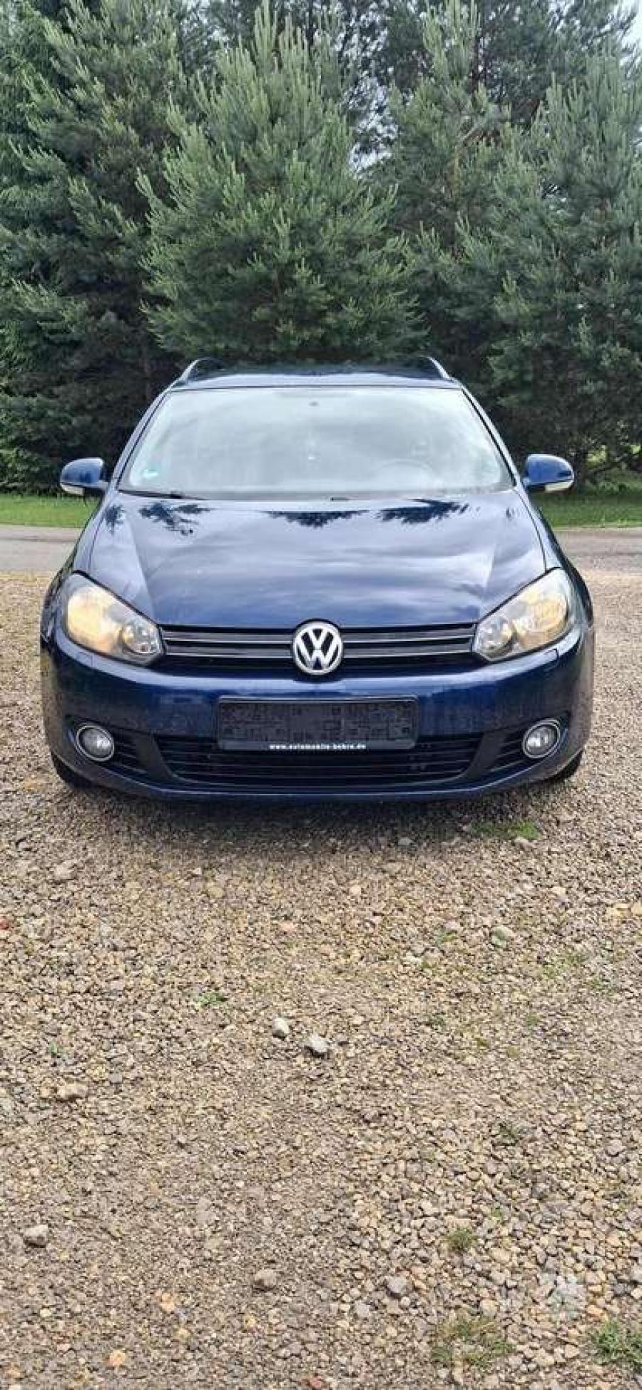 Blue Volkswagen Golf 2012 in Pasvalys, with an engine capacity of 1.60 L and mileage of 204 thousand km for 2950 €, photo 3 on AUTOMOTO.COM.LV